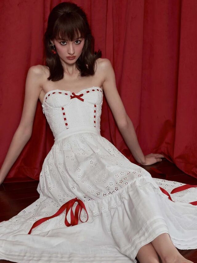 10 Cottagecore Corset Outfits to Inspire Your Next Look - Mori Core